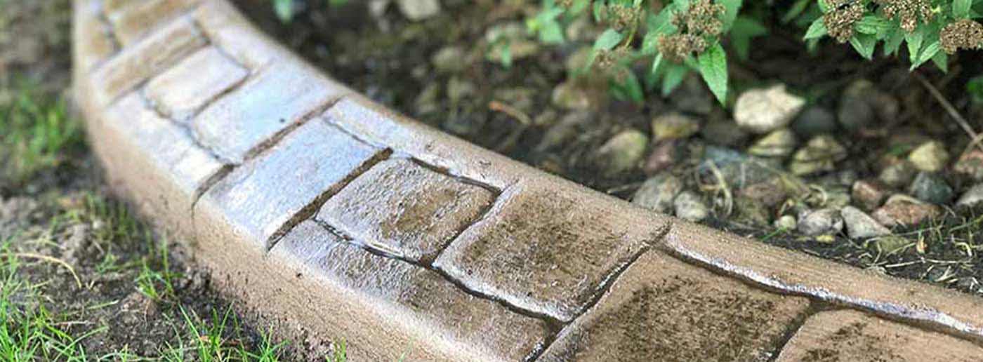 Landscape Curbing Project Gallery | Photos of Concrete Curbs